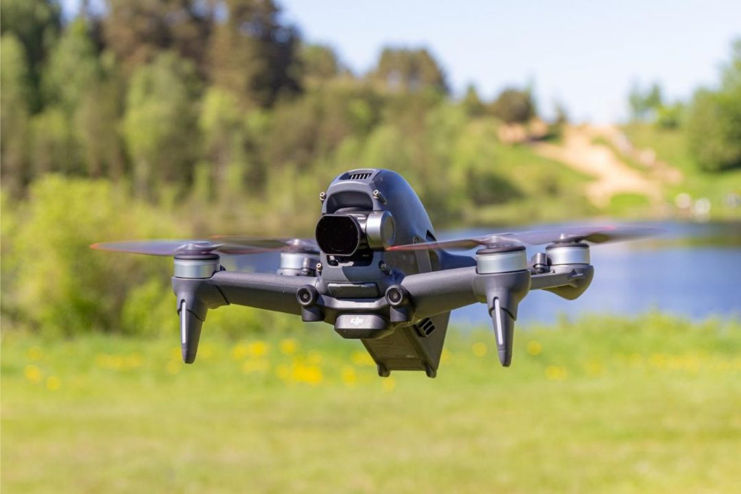 DJI FPV – How to Take Off and Land (Step-by-Step Guide) - Droneblog