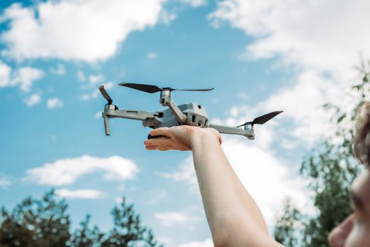 How to Hand Launch / Land a DJI Drone (Step-by-Step Guide) - Droneblog