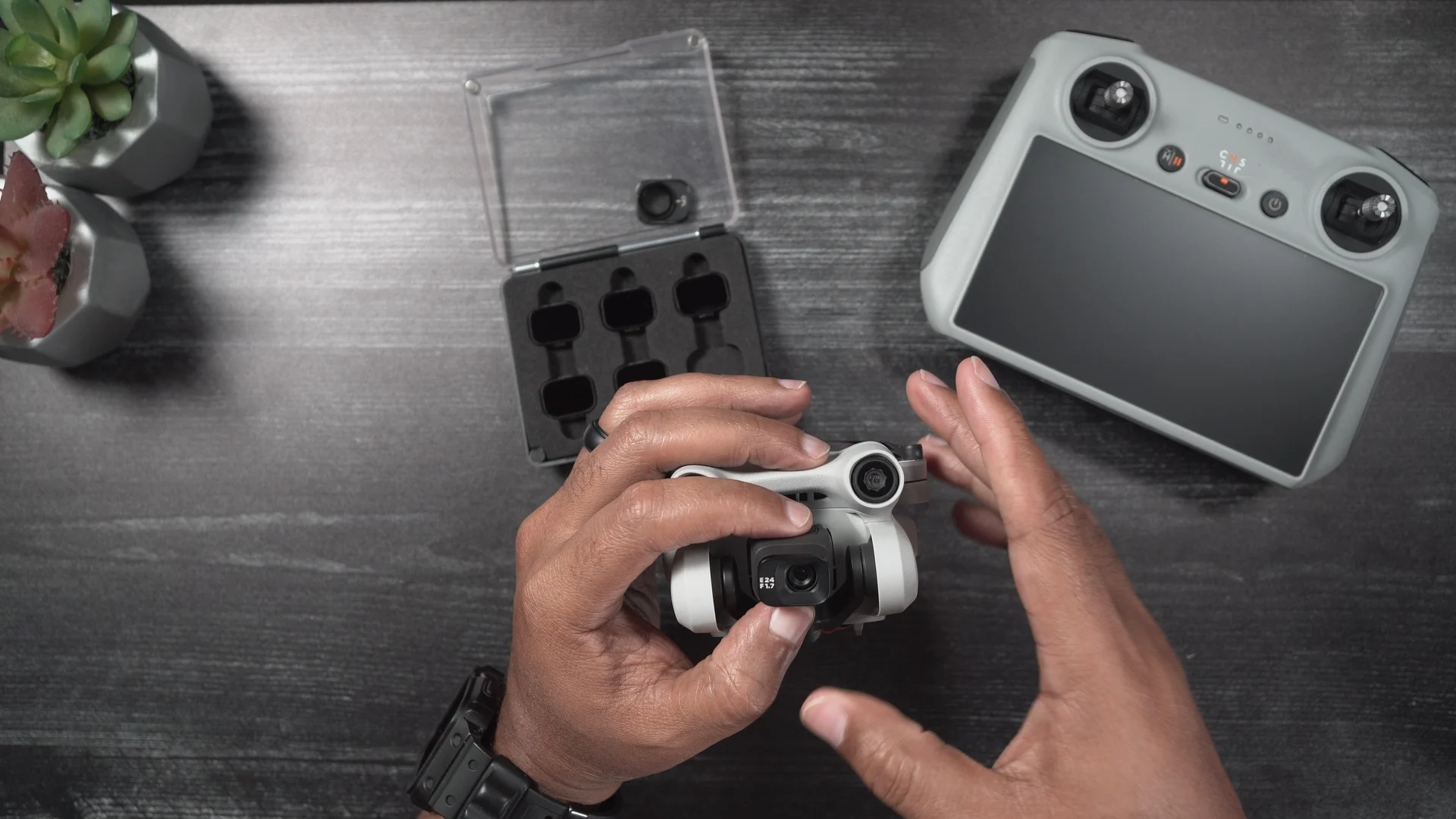 DJI Mini 3 Pro: How to Change CPL and ND Filters (Video) - Droneblog