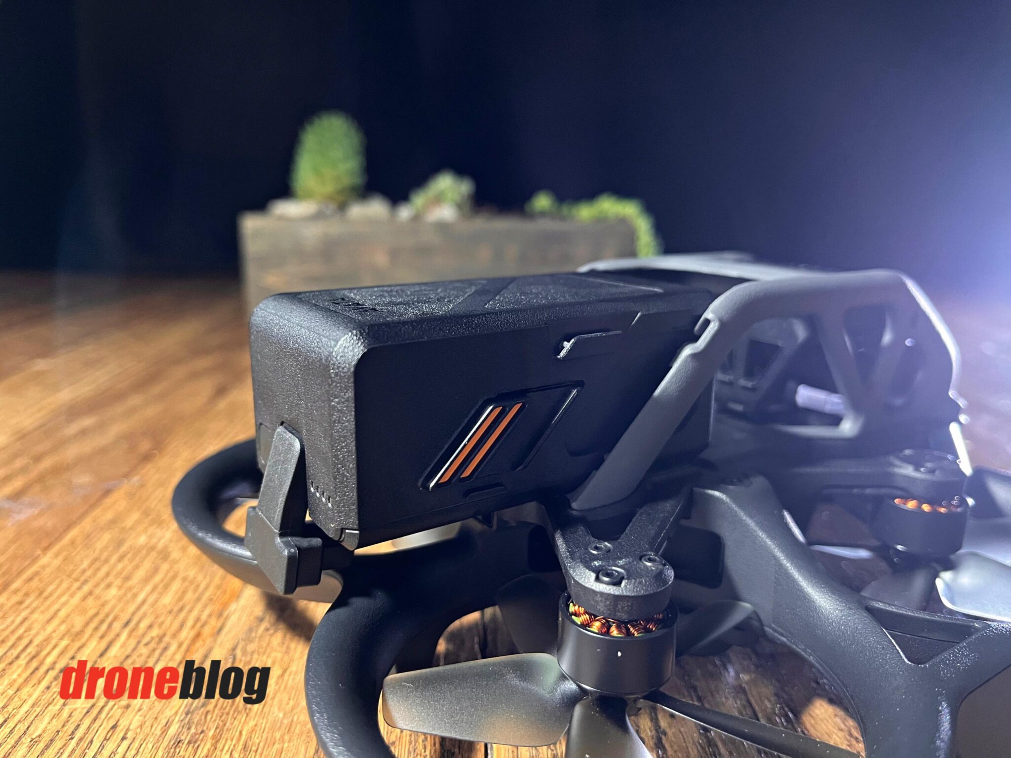 How to Remove the Battery from the DJI Avata - Droneblog