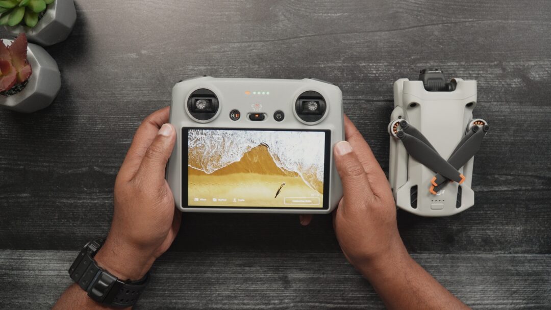 DJI Mini 3 / Mini 3 Pro: How to Connect/Pair RC (Video) - Droneblog