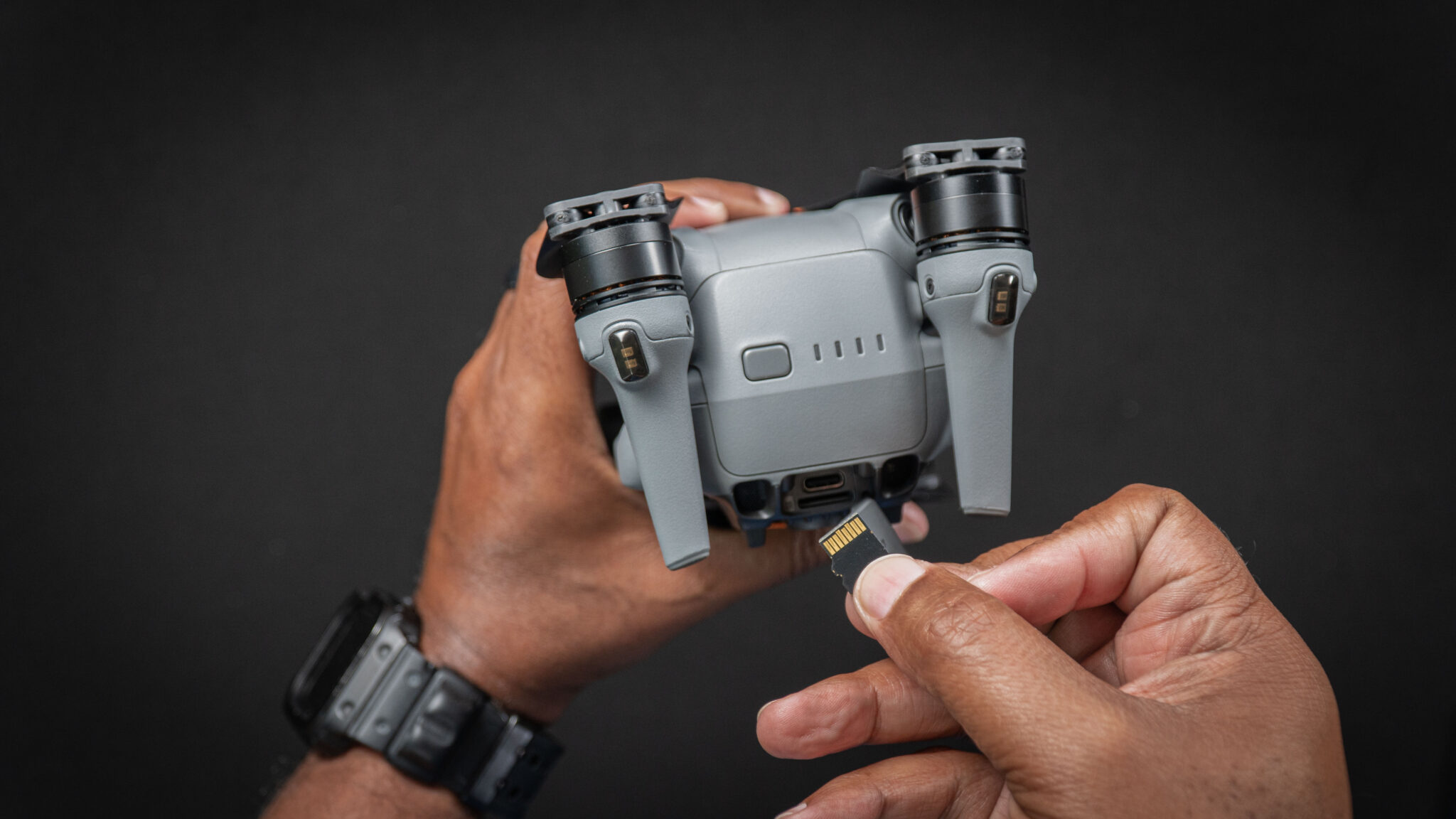 Best SD Cards for DJI Air 3 - Droneblog